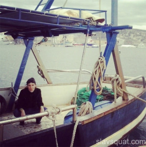 Original squatting (boat squat) - Slav Squat